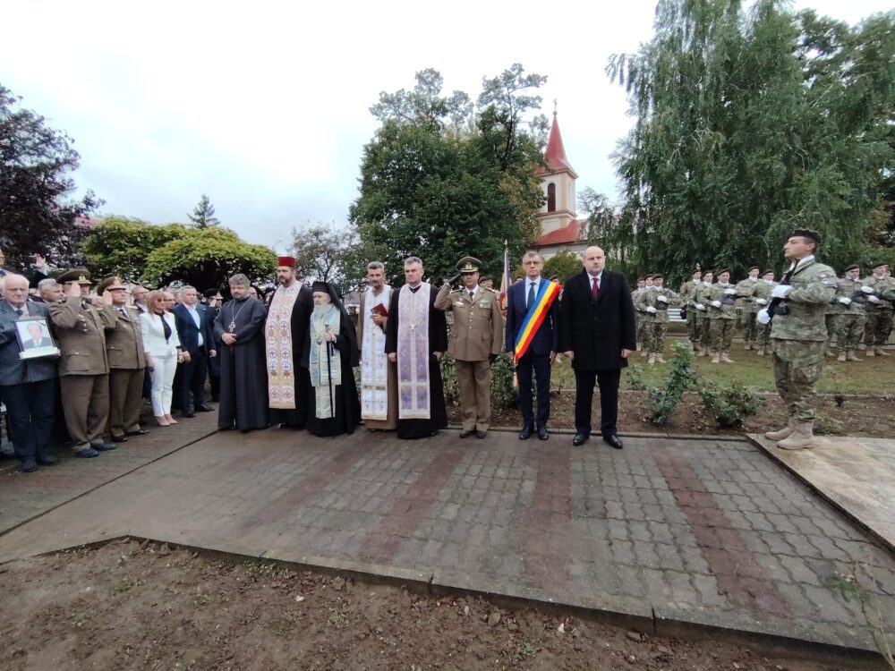 Slujbe de pomenire pentru eroii Detașamentului Păuliș | Arhiepiscopia ...